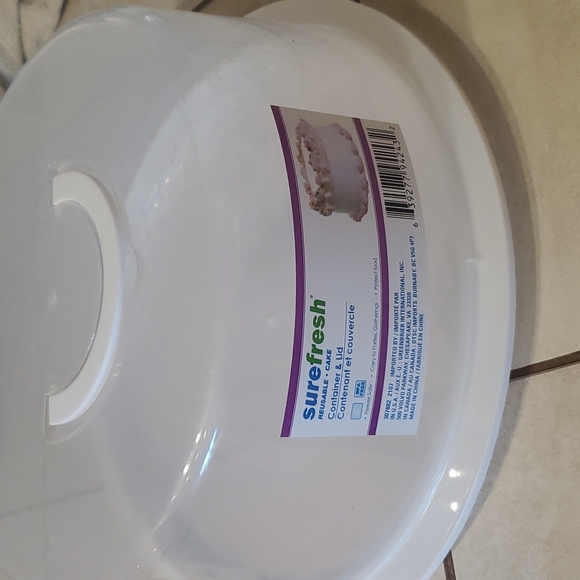 surefresh | Dining | Reusable Plastic Cake Container With Lid And ...